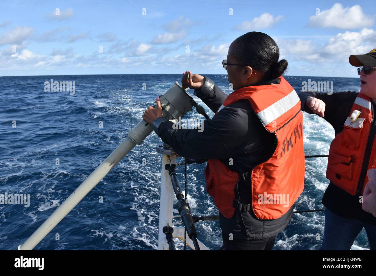 Sailors from U.S. Naval Meteorology and Oceanography Command and staff ...