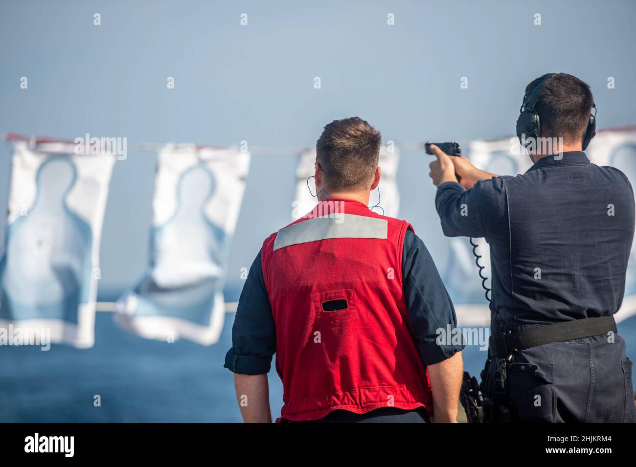 220107-N-UP745-1021 RED SEA (Jan. 7, 2022) Gunner’s Mate 1st Class ...