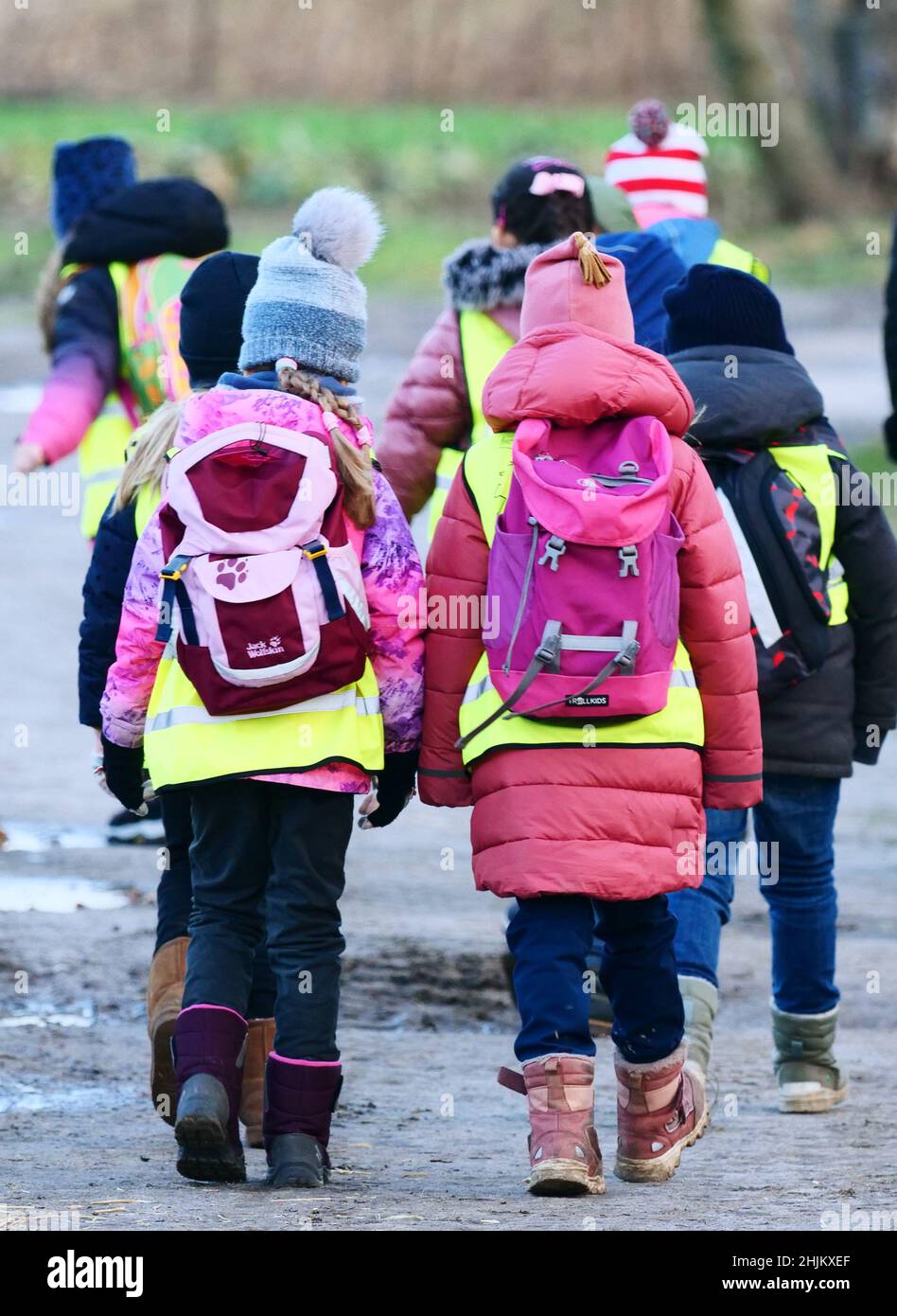 First day high school class hi-res stock photography and images - Alamy