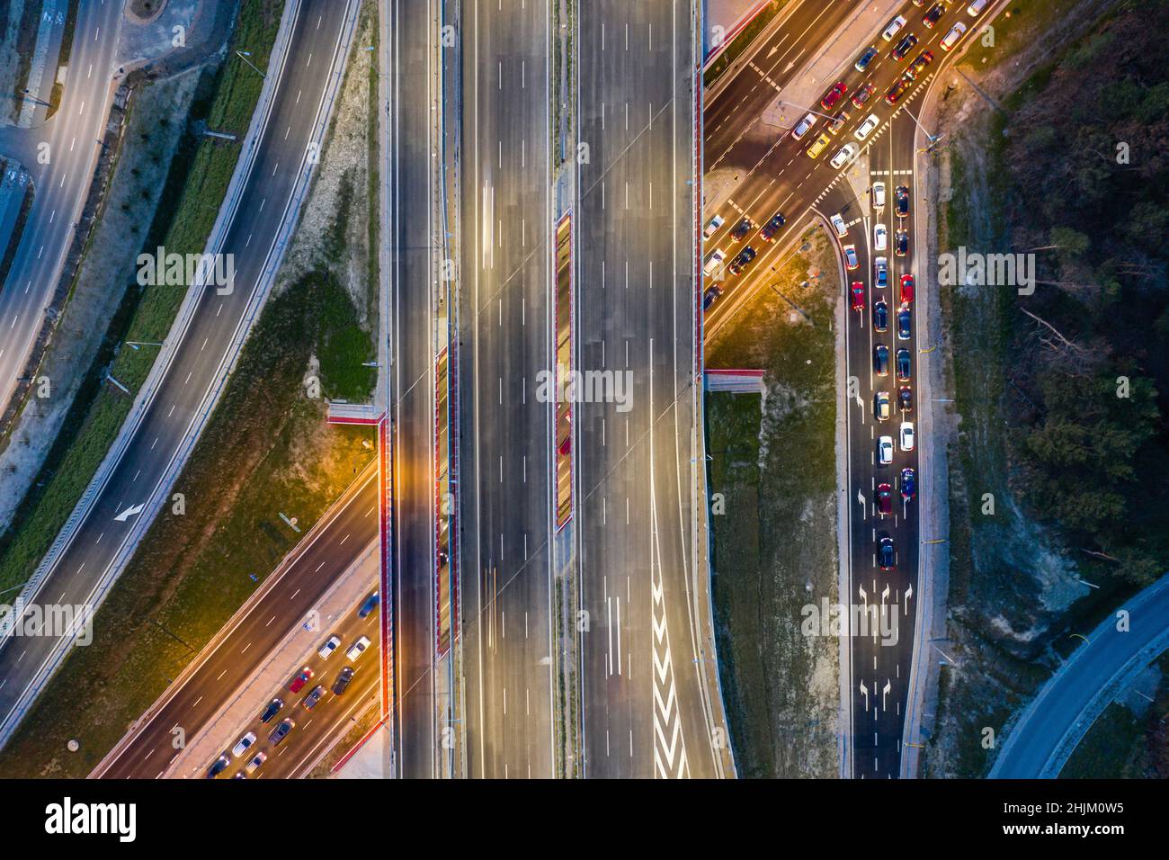 Top down perspective of road junction, crossroads aerial view ...