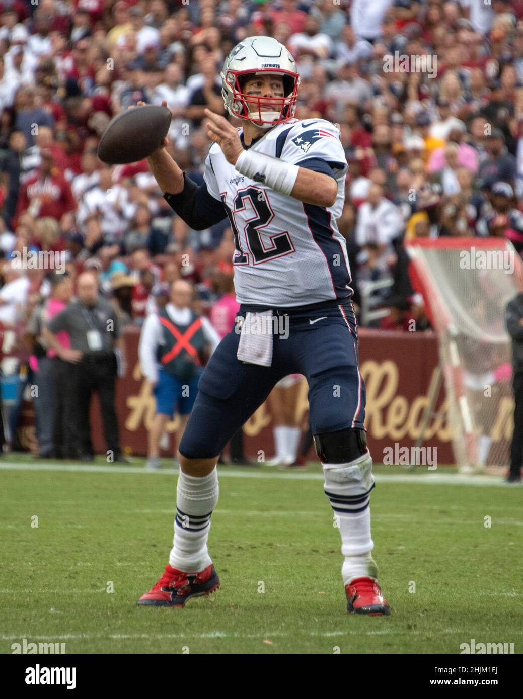 New England Patriots quarterback Tom Brady (12) looks for a receiver ...