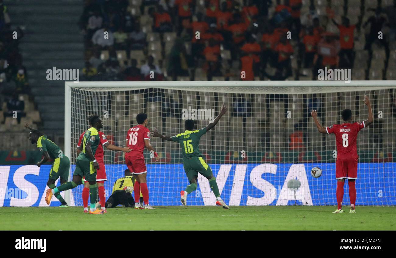 Senegal guinea football hi-res stock photography and images - Alamy