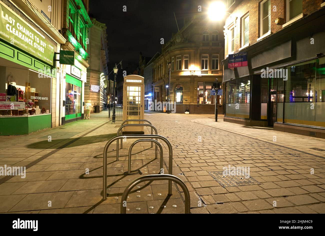 Hull city center at night Stock Photo - Alamy