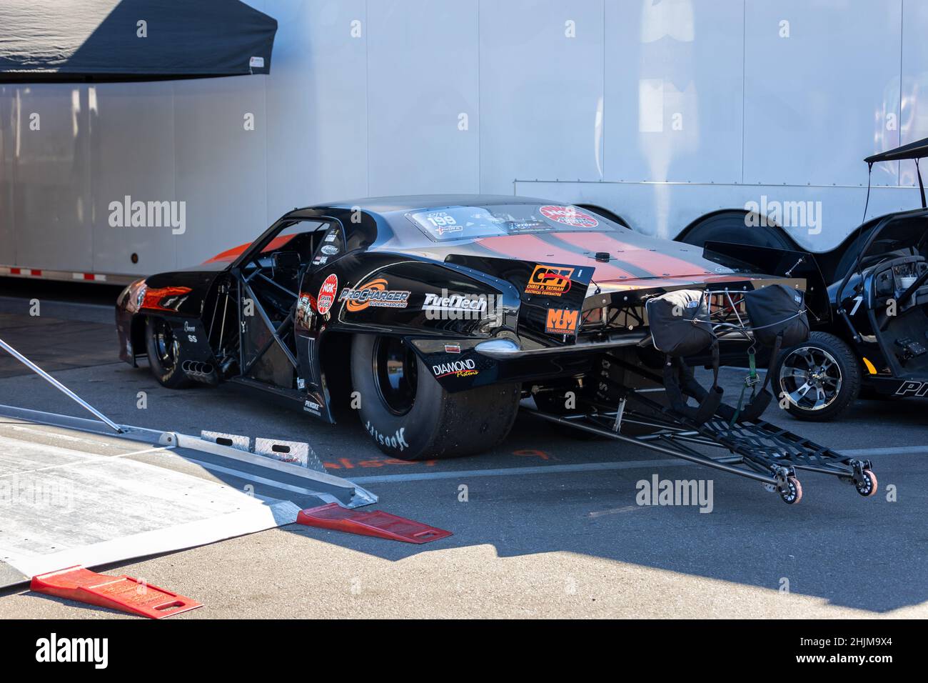 Dragster pro stock race hi-res stock photography and images - Alamy