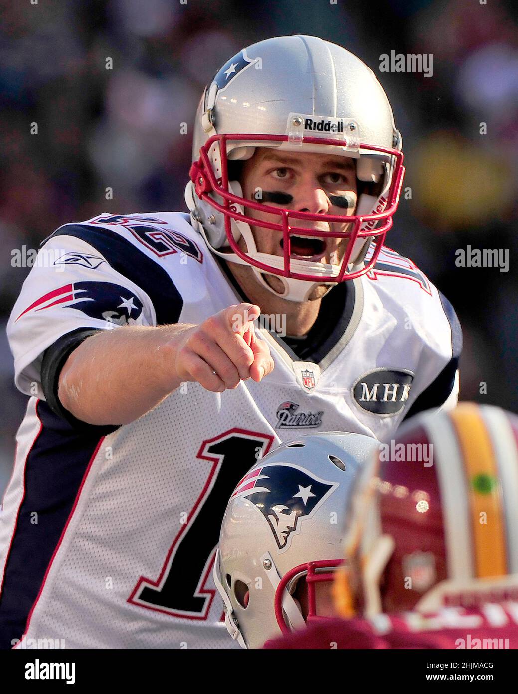 American football signals hi-res stock photography and images - Alamy