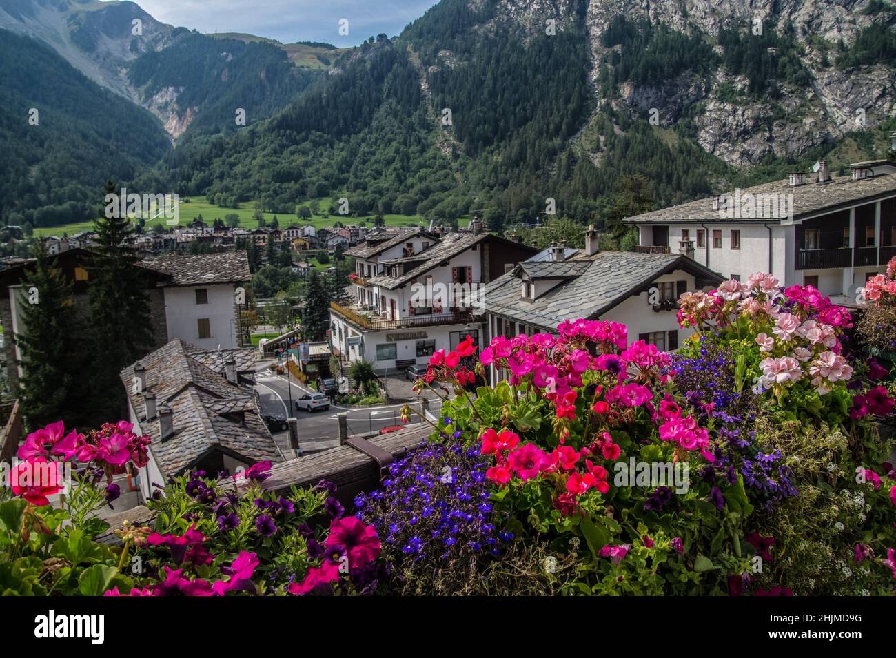 Closeup of beautiful houses in Italy Stock Photo - Alamy