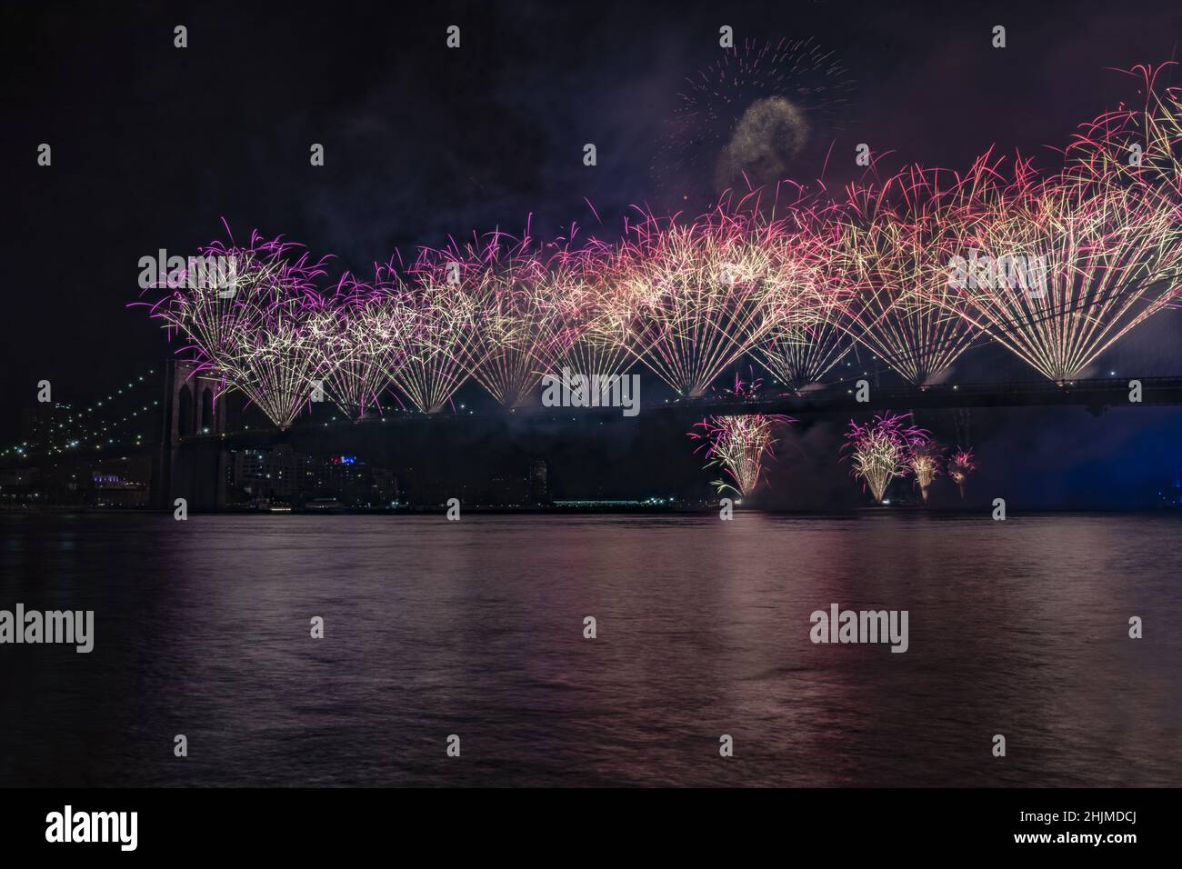 Weymouth dorset weymouth fireworks hi-res stock photography and images ...