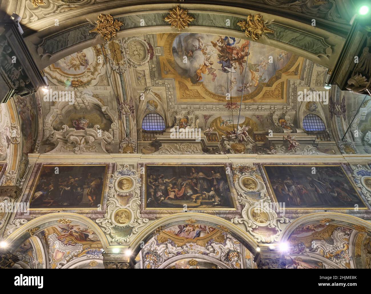 With the iron crown of lombardy hi-res stock photography and images - Alamy