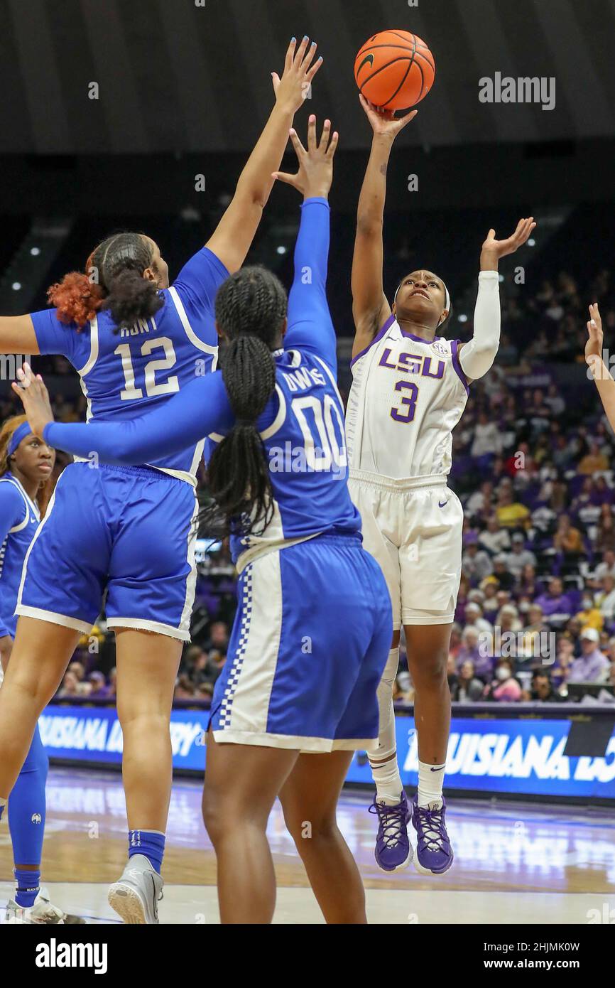 Baton Rouge, LA, USA. 30th Jan, 2022. LSU's Khayla Pointer (3) puts up ...