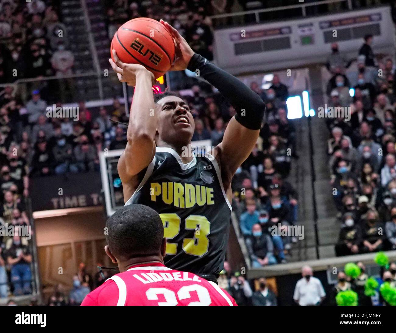 January 30, 2022: Purdue Boilermakers guard Jaden Ivey (23) shoots over ...