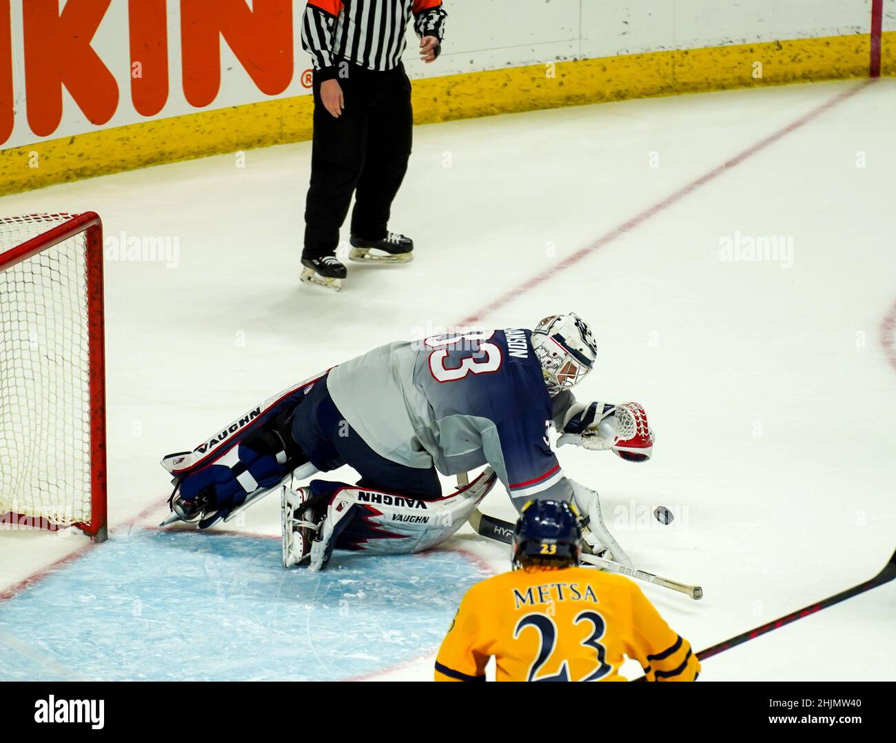 Bridgeport, CT, USA. 30th Jan, 2022. January 30, 2022:UConn goalie ...