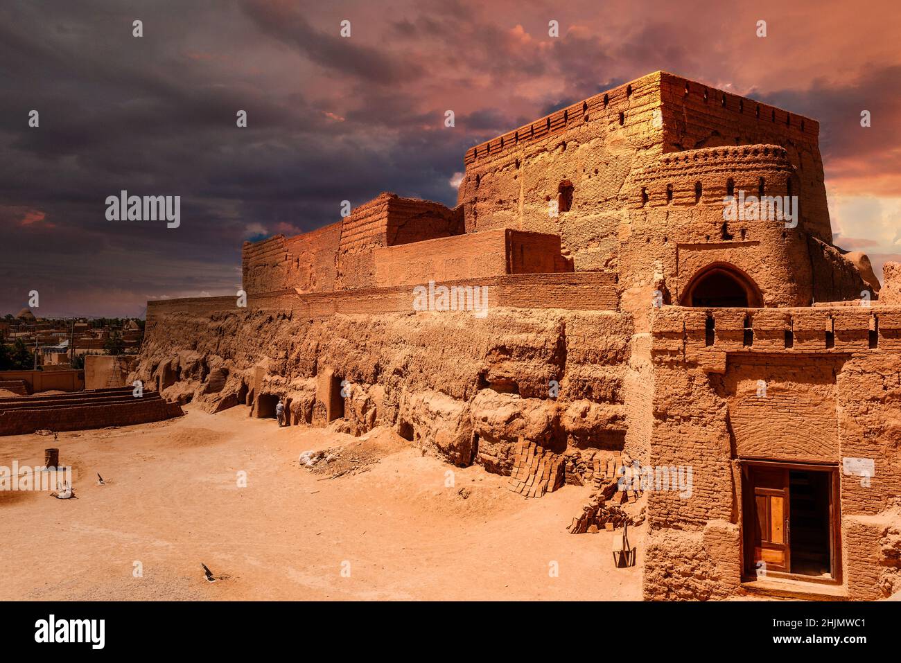 Eerie view of the historic Narim Castle in Meybod, Iran Stock Photo - Alamy