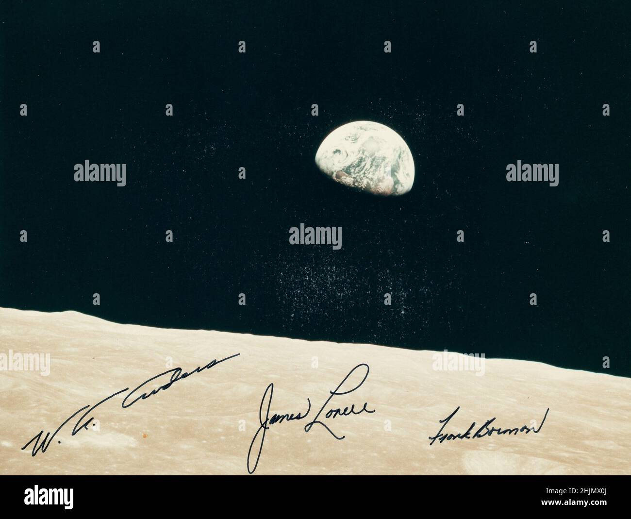 Earthrise nasa hi-res stock photography and images - Alamy