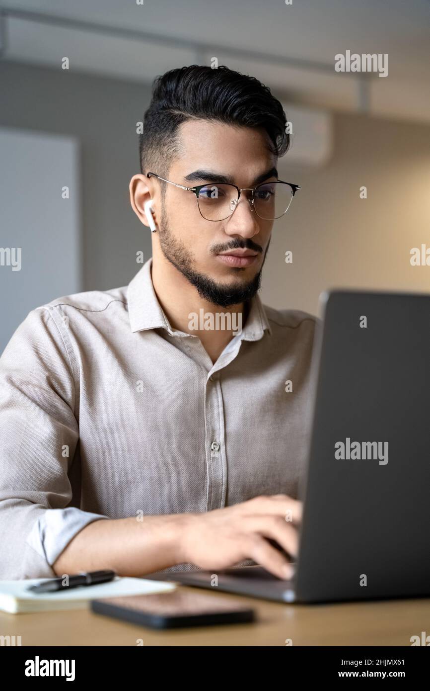 Indian businessman laptop working man hi-res stock photography and ...