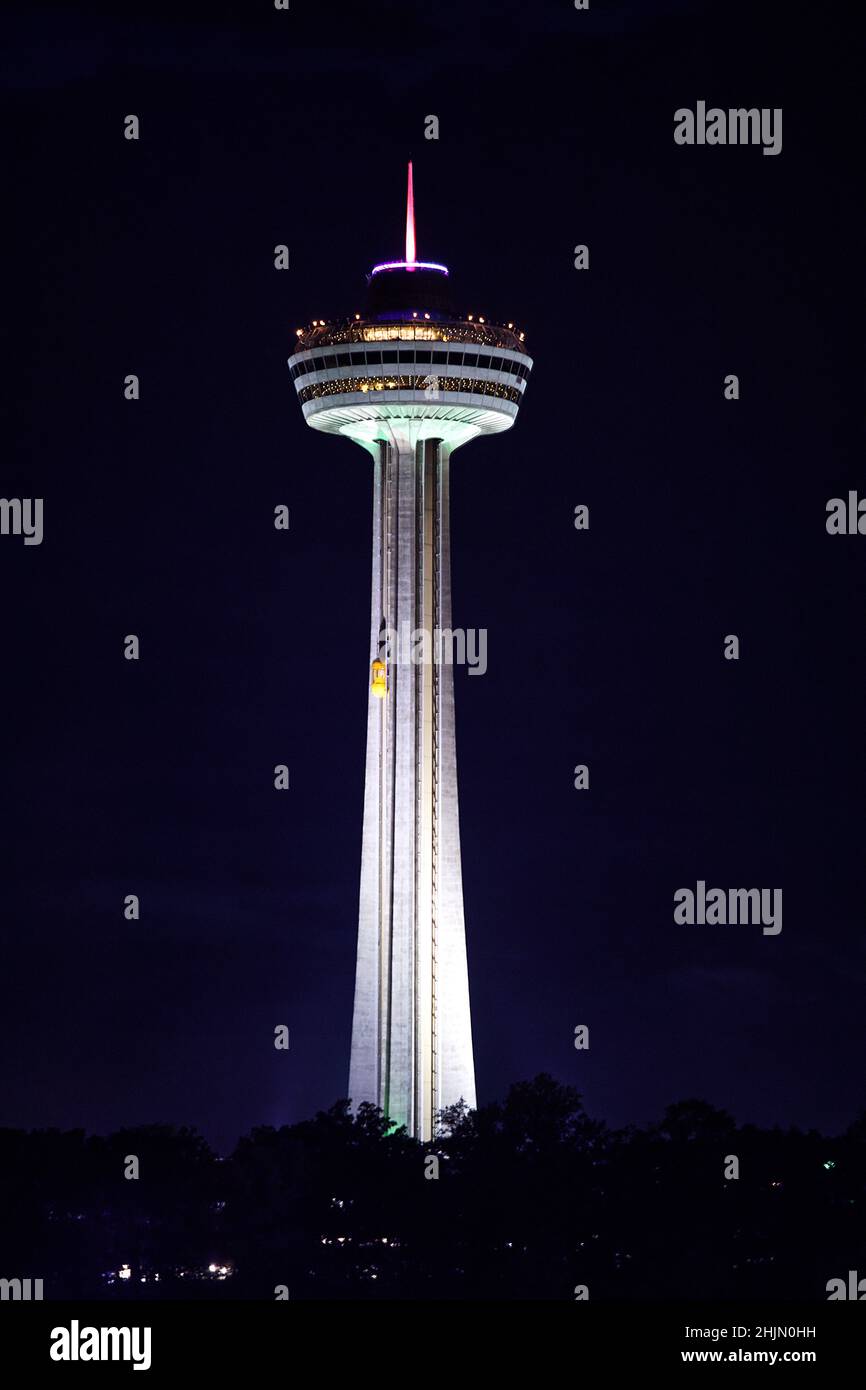 Vertical shot of Space Needle Tower in Seattle during nighttime Stock ...