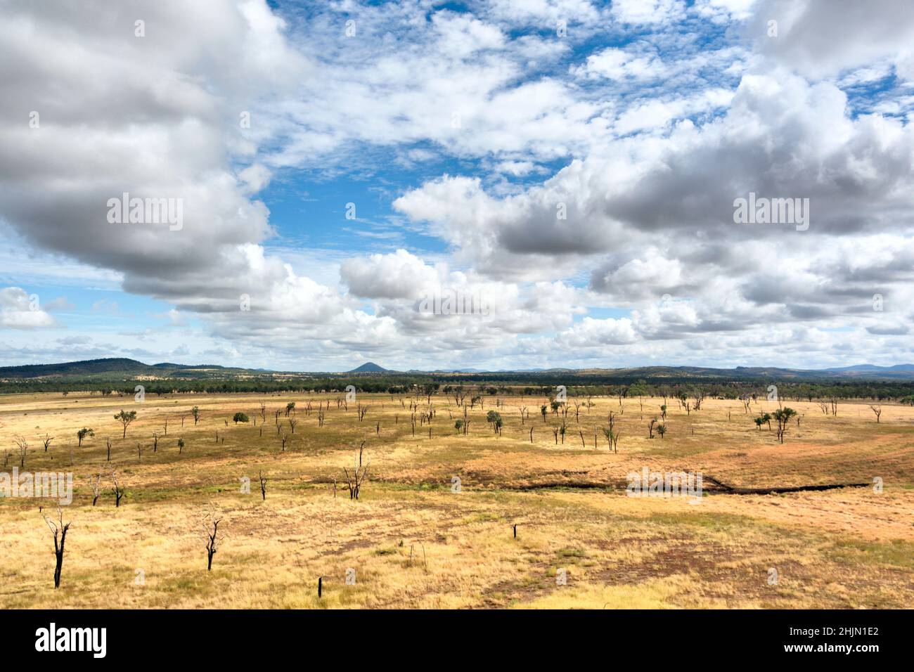 Following the Inland Defence Road through Camboon Queensland Australia ...
