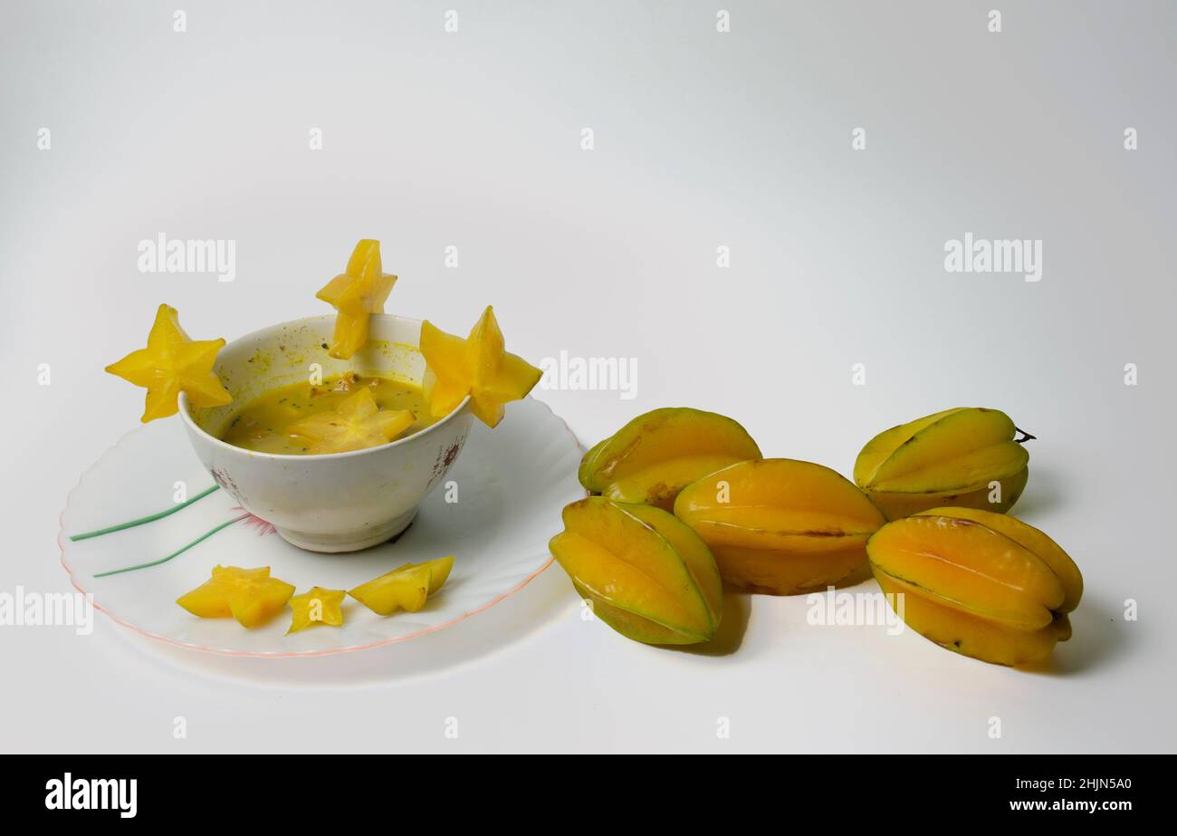 Star fruits with Pickles Stock Photo - Alamy