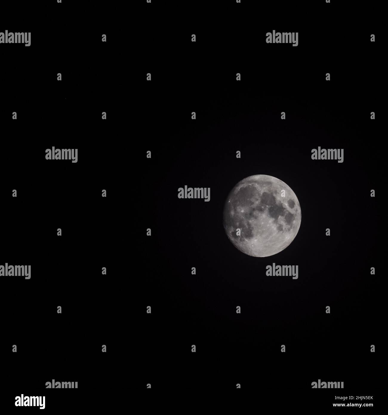 Moon Timelapse, Stock time lapse : Full moon rise in dark nature sky ...