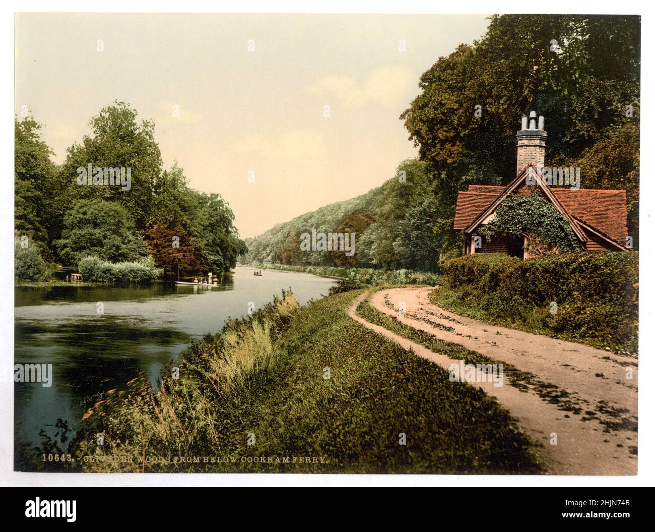 The ferry at cookham hi-res stock photography and images - Alamy