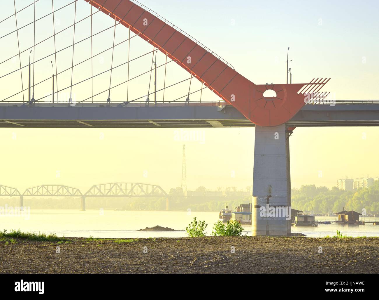 Bridges on the Ob. Bugrinskij and railway bridges in the morning mist ...