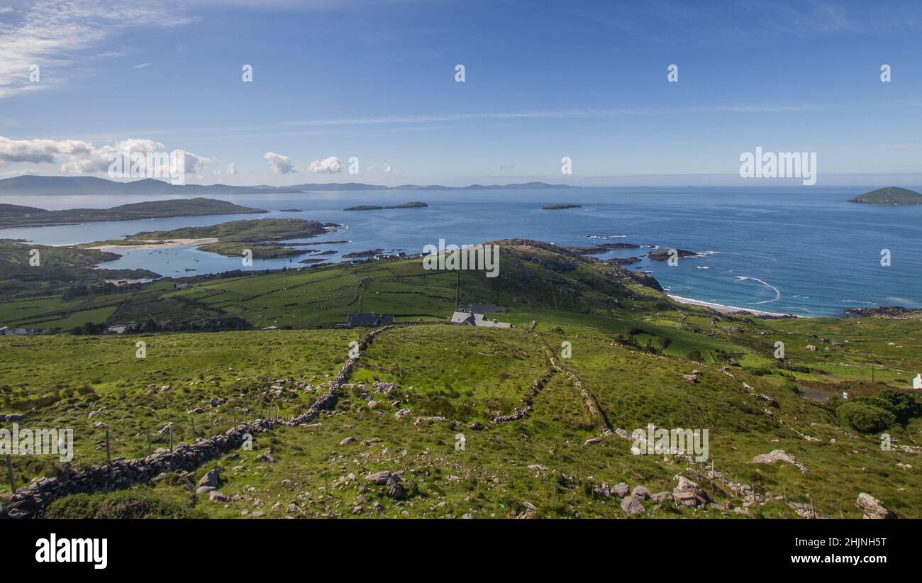 Ring of Kerry, Wild Atlantic Way, West Ireland, scenic coastal road ...