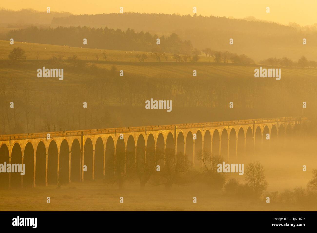 14.1.2022 Fog engulfs the Harringworth Viaduct the viaduct crosses the ...