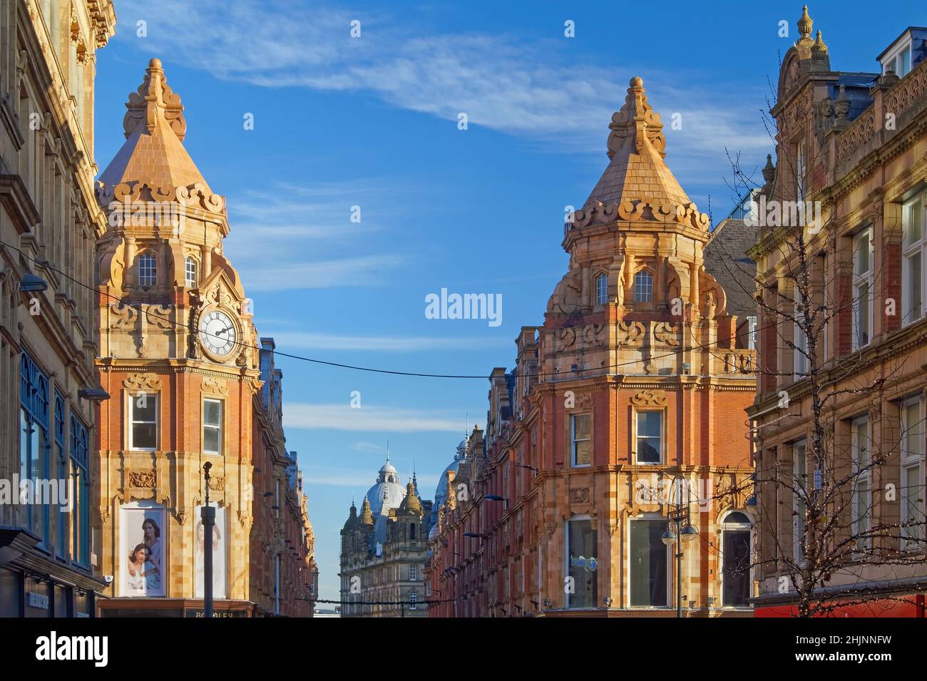 Leeds architecture hi-res stock photography and images - Alamy