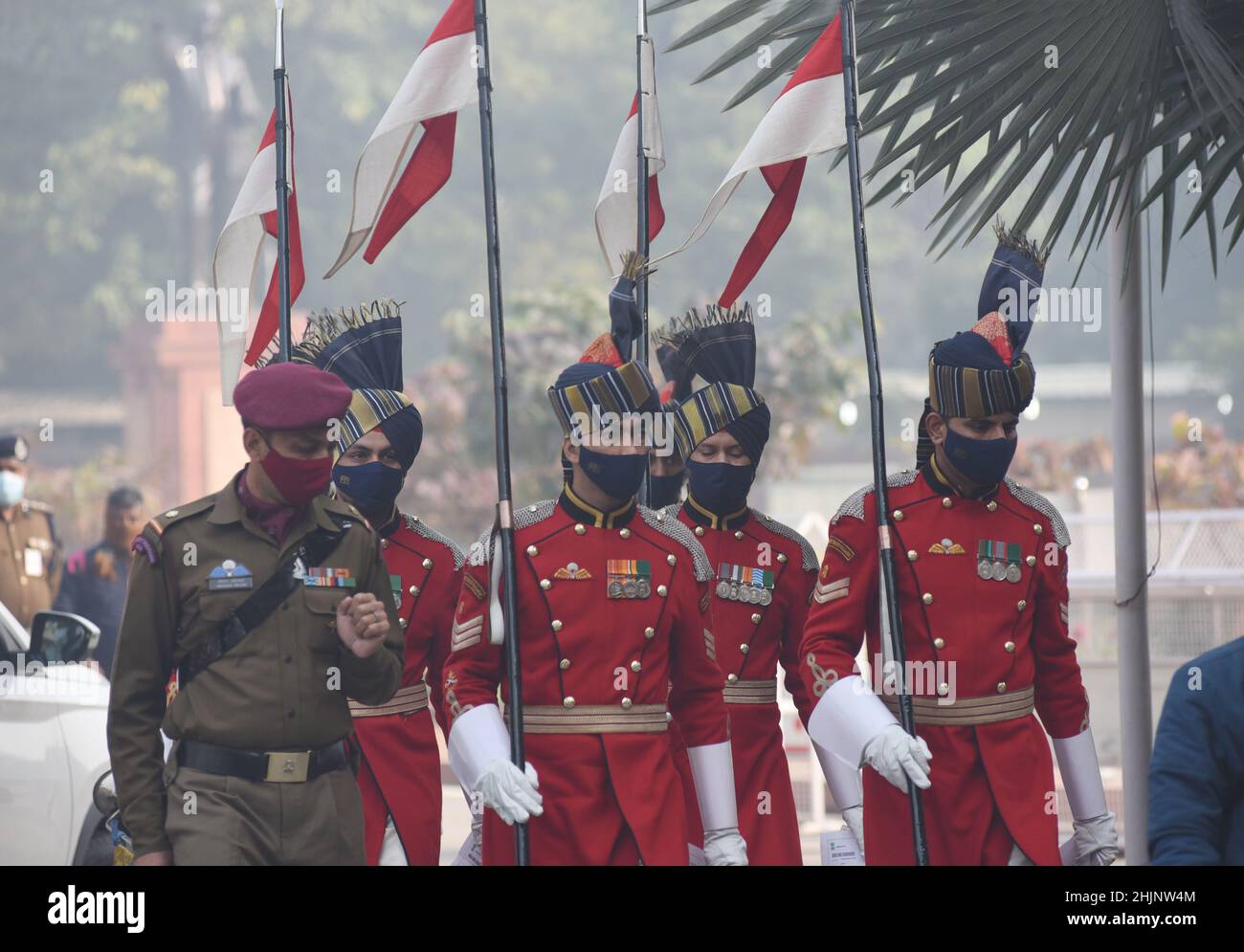 New Delhi, India. 31st Jan, 2022. Presidents body guards arrive at the ...