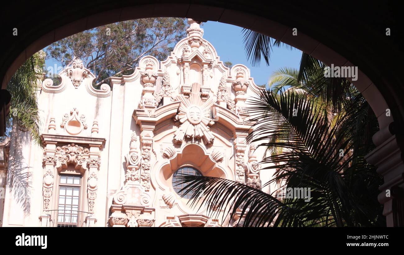Spanish colonial revival architecture in Balboa Park, San Diego ...