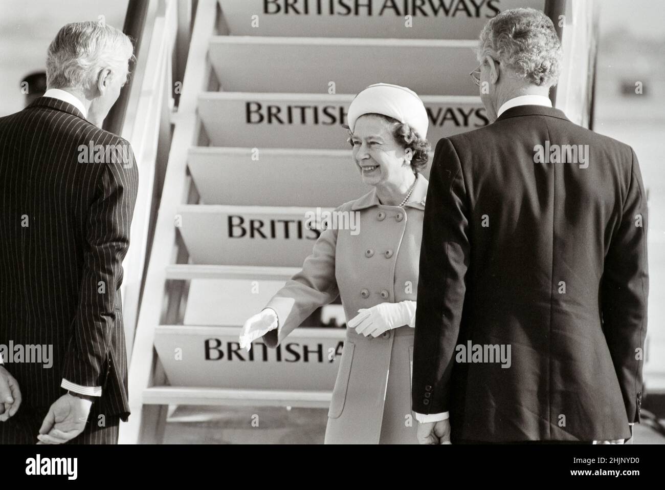 1985 queen elizabeth ii hi-res stock photography and images - Alamy