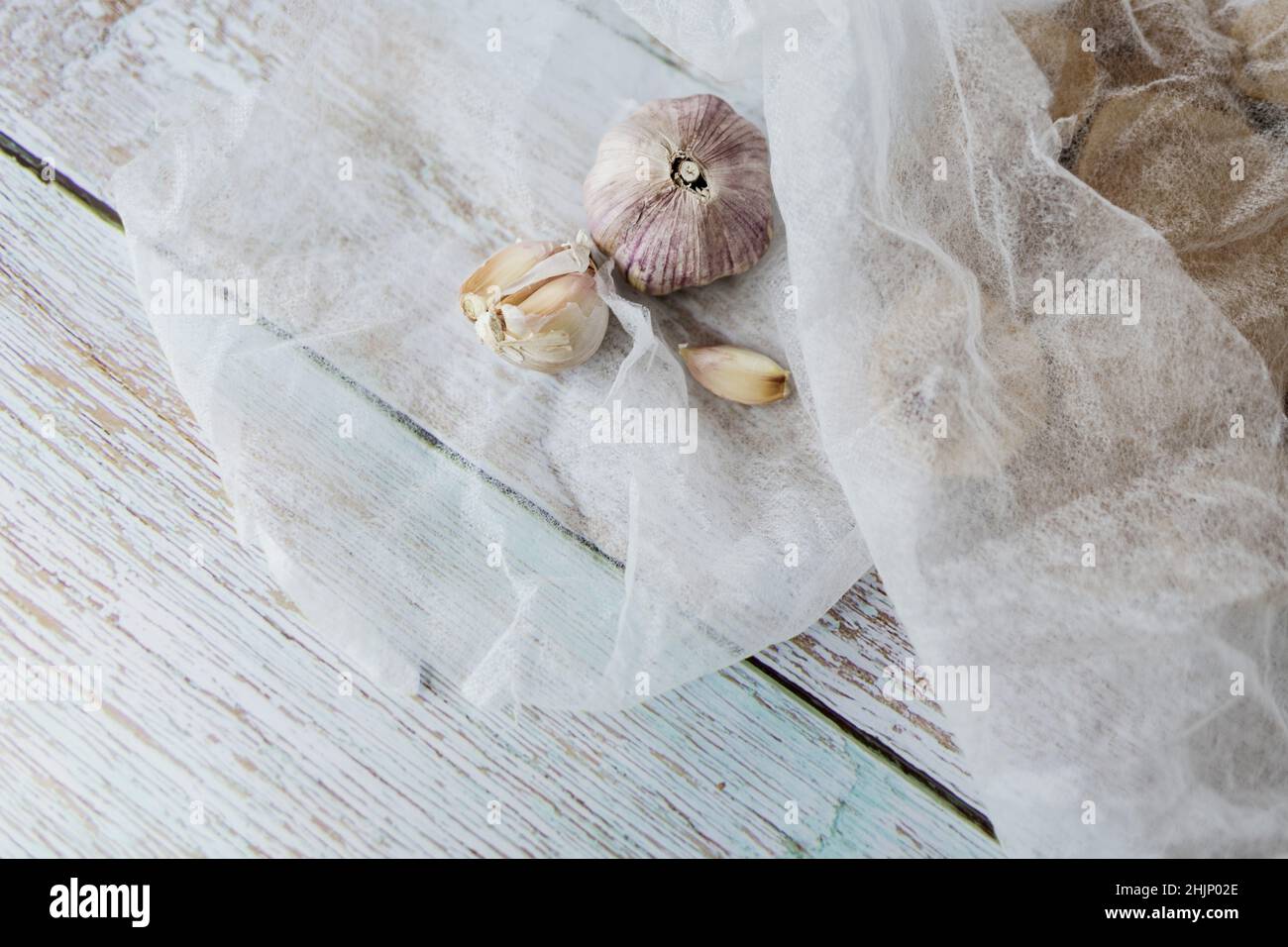 Wooden head with fabric hi-res stock photography and images - Alamy
