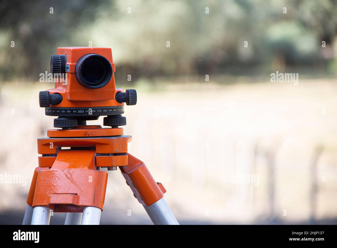 Laser level measurement hi-res stock photography and images - Alamy