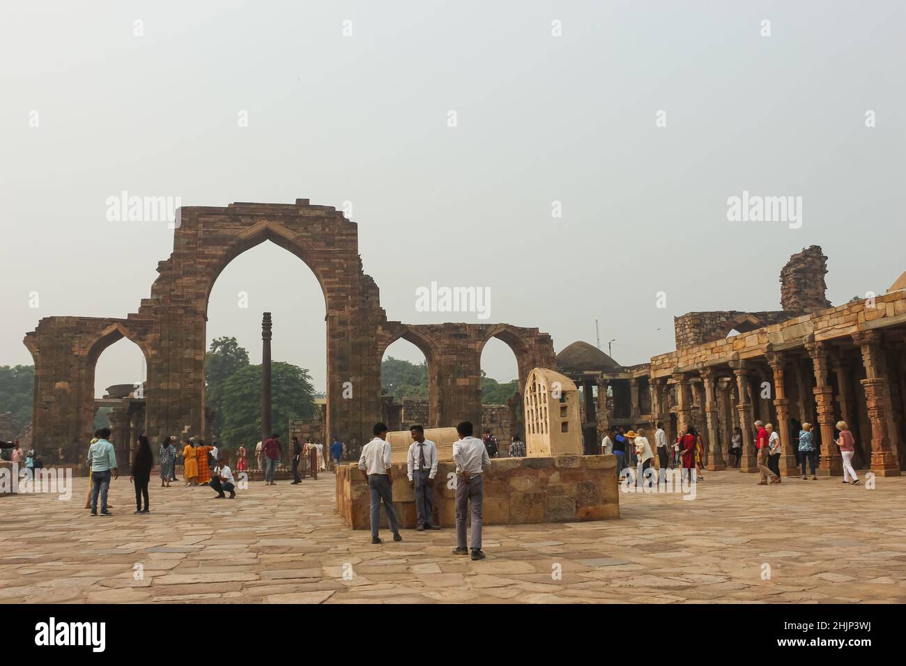children's playing the near Qutub Minar, Delhi, India Stock Photo - Alamy