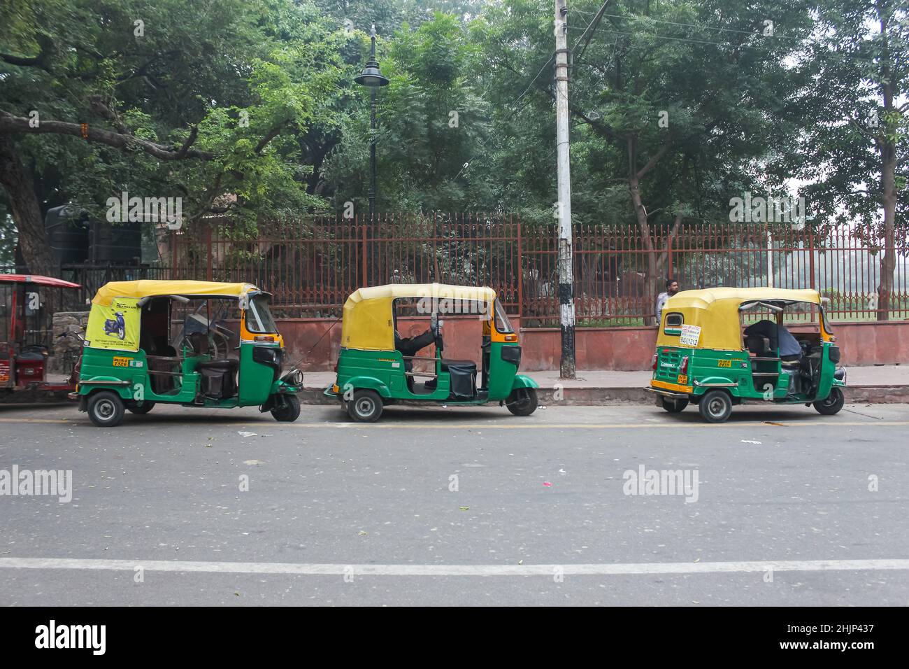 Auto Rikshaw in A Row, Delhi, India Stock Photo - Alamy