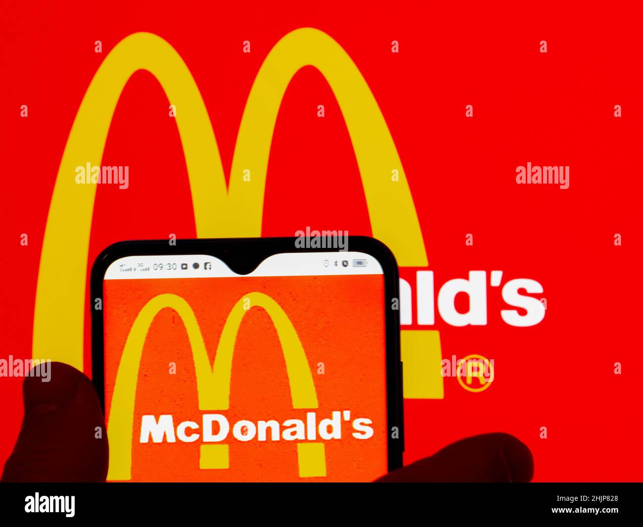 Mcdonalds corporation logo hi-res stock photography and images - Alamy
