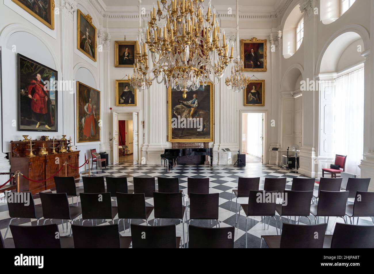 White hall hi-res stock photography and images - Alamy