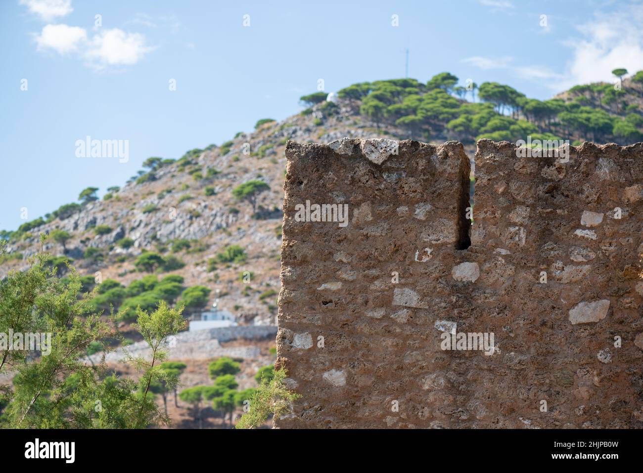 Rock arch ruin hi-res stock photography and images - Alamy