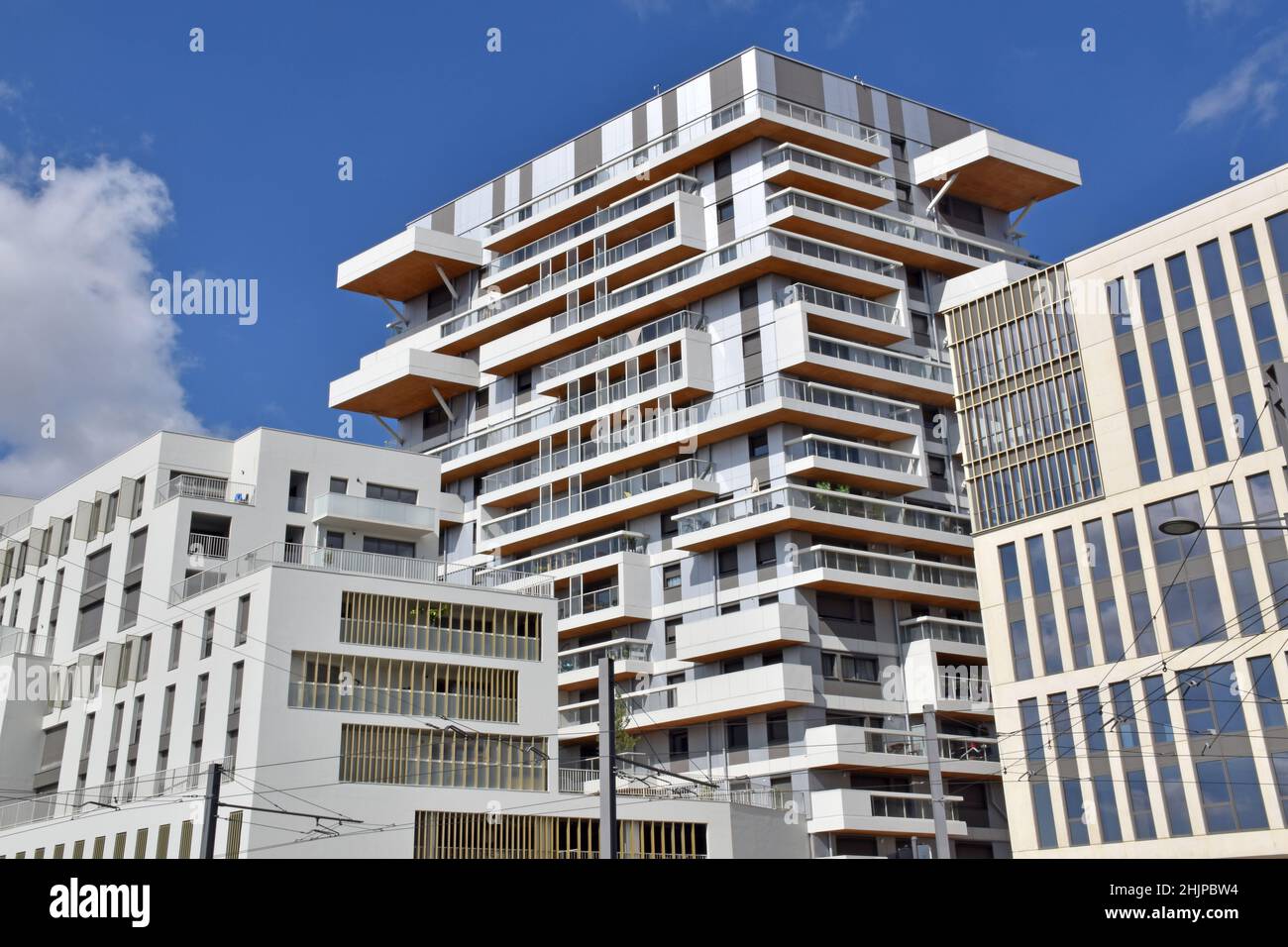17 storey hi-res stock photography and images - Alamy