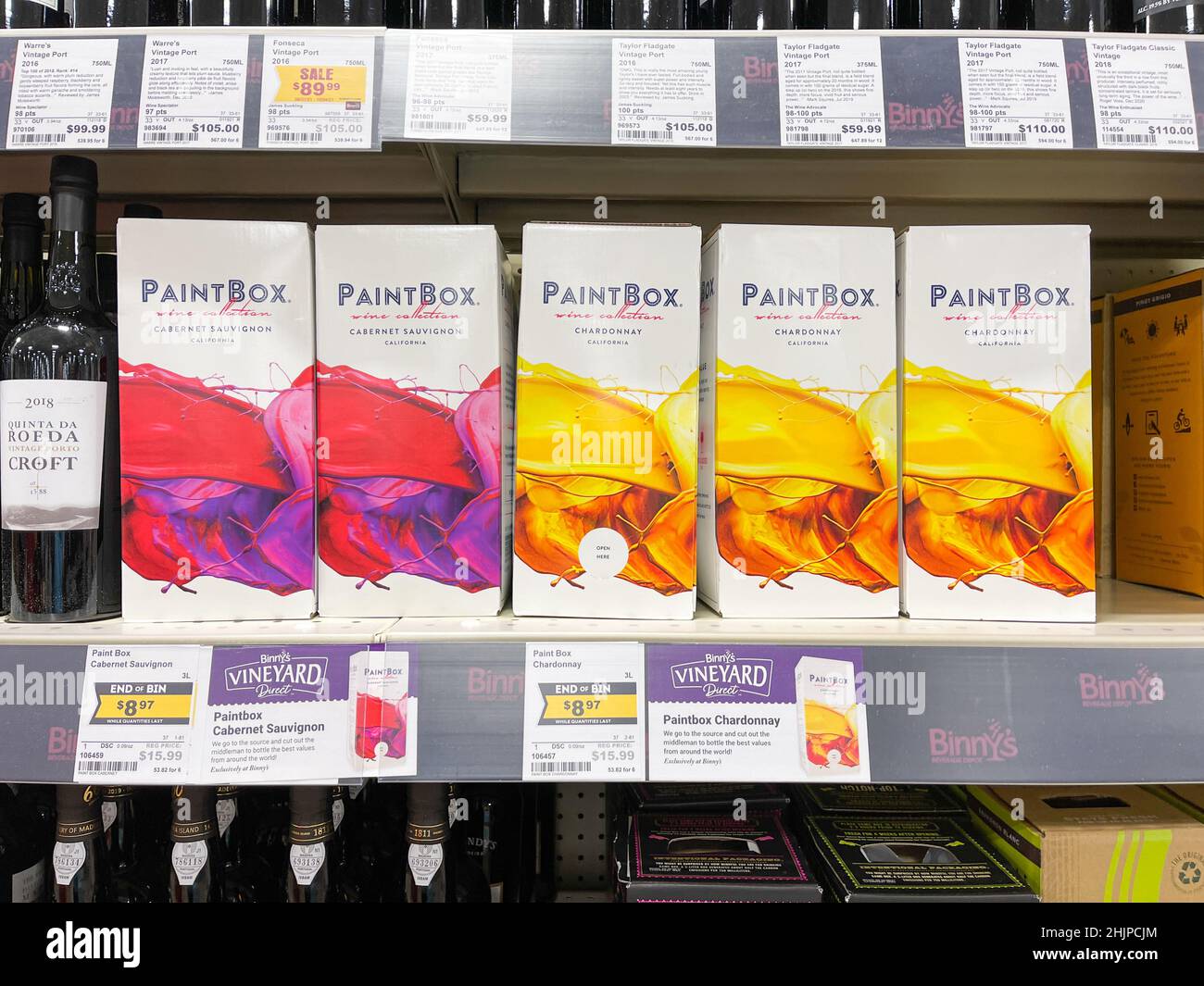 Walmart store vintage hi-res stock photography and images - Alamy