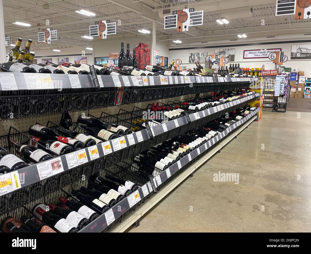 Walmart store vintage hi-res stock photography and images - Alamy