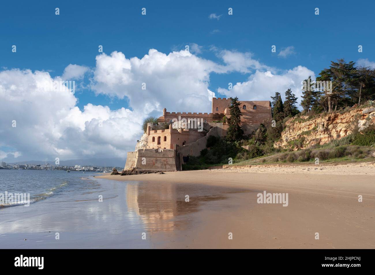 Ferragudo castle hi-res stock photography and images - Alamy