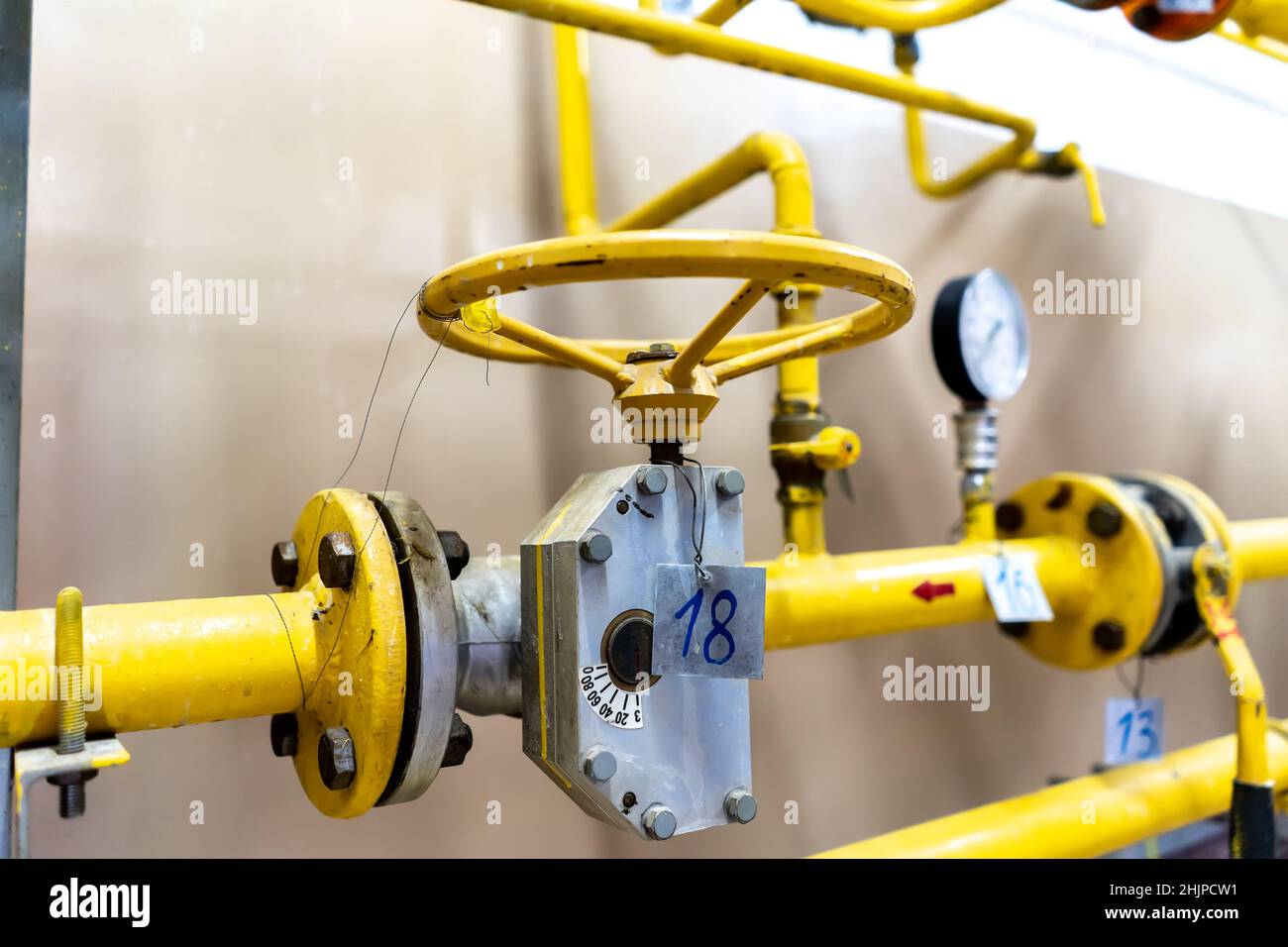 Autonomous heating system hi-res stock photography and images - Alamy