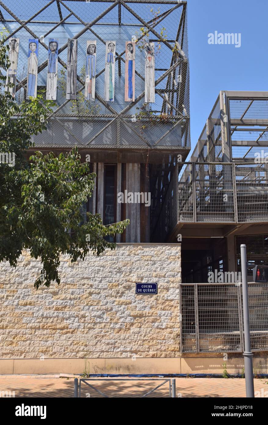 Vaclav Havel Elementary school, Ginko eco-district, Bordeaux, tough ...