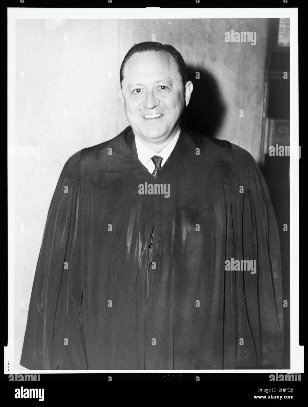 Judge irwin hi-res stock photography and images - Alamy