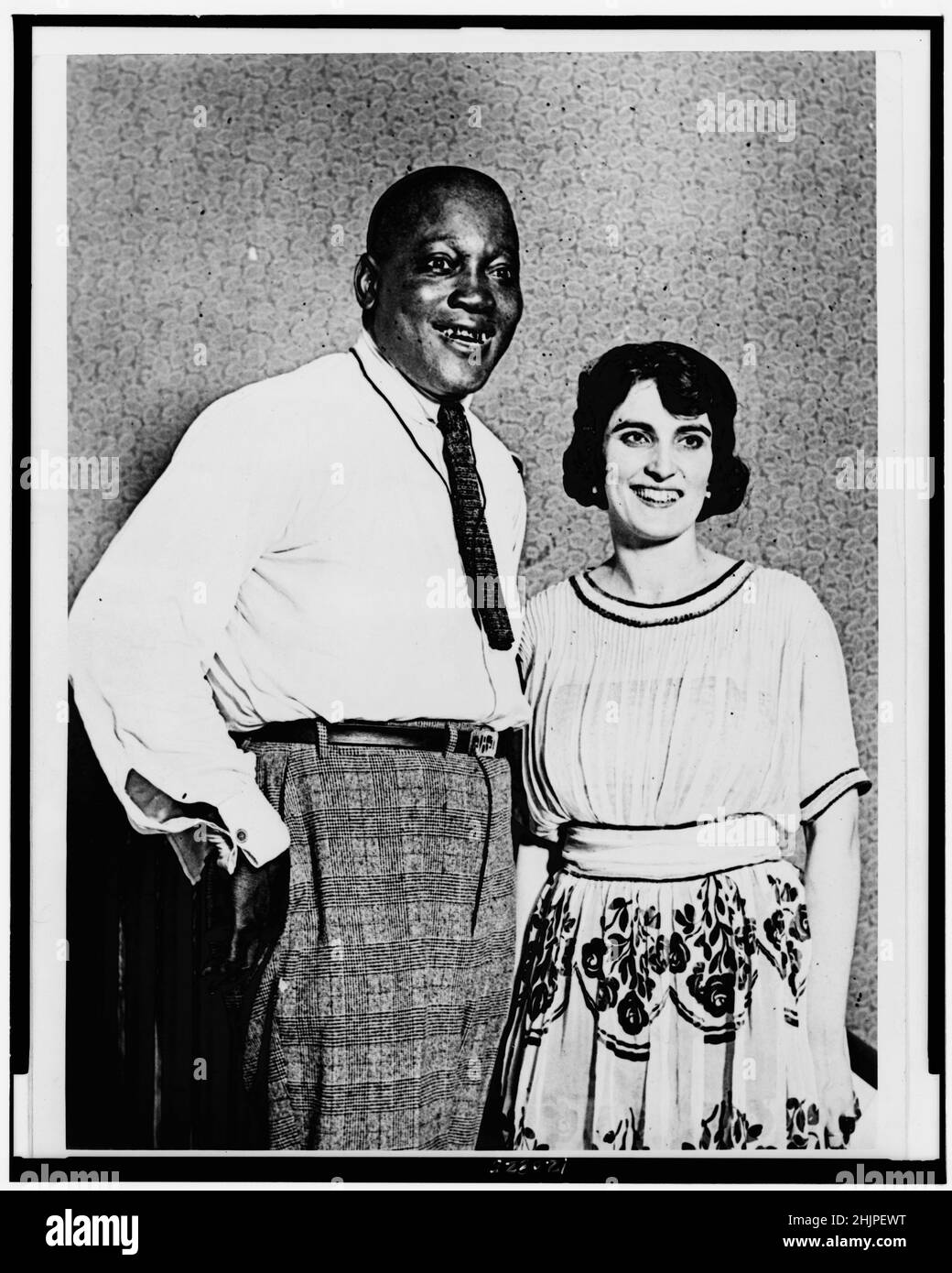 Jack johnson and wife hi-res stock photography and images - Alamy