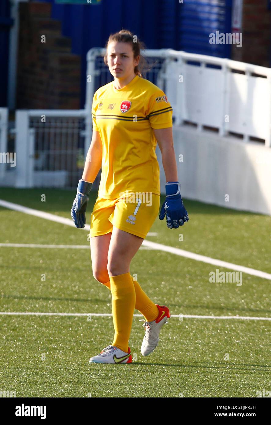 BILLERICAY, ENGLAND - JANUARY 30: Coventry United LFC Olivia Clark ...