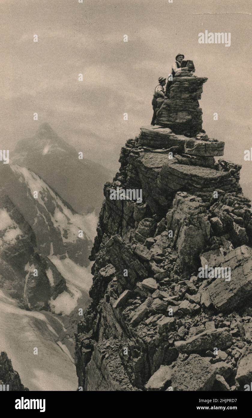 From lake Louise, one of the three Lakes in the Clouds near Laggan ...