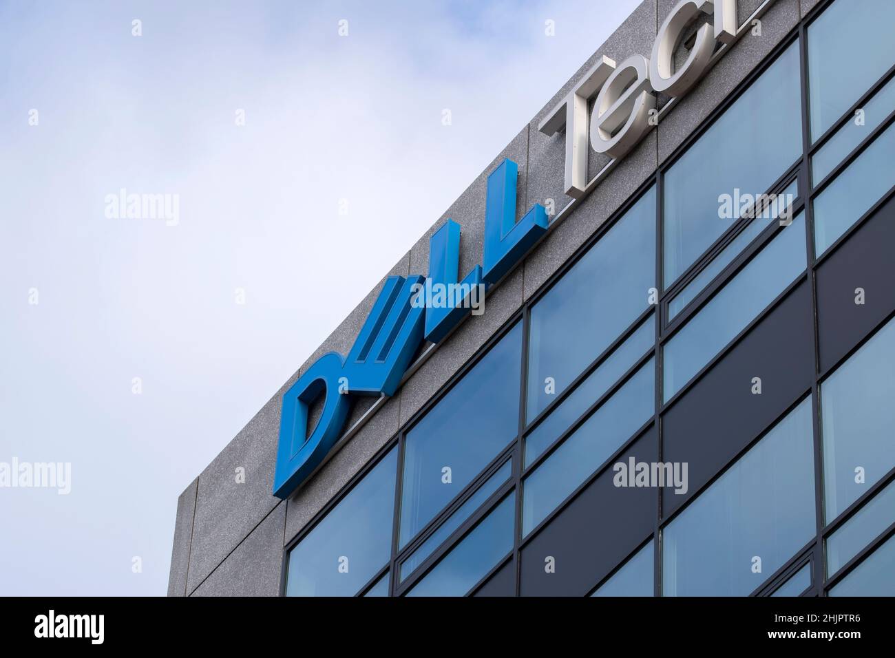 Billboard Dell At Amsterdam The Netherlands 28-2-2022 Stock Photo - Alamy
