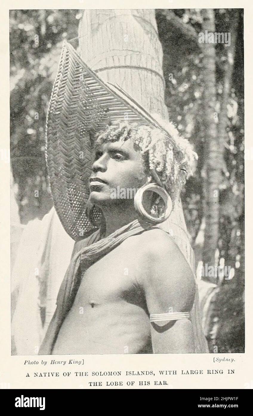 Solomon islands man traditional clothing hi-res stock photography and ...