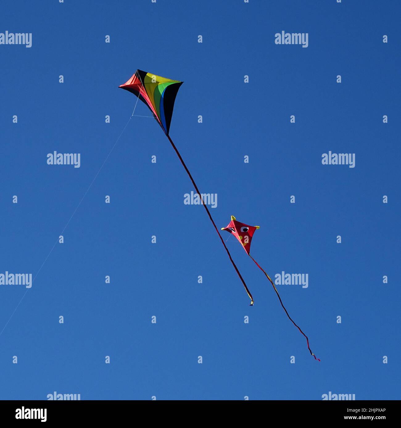 Colorful kites hi-res stock photography and images - Alamy